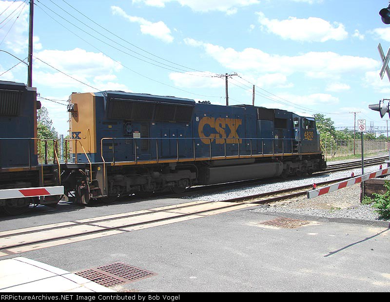CSX 4820